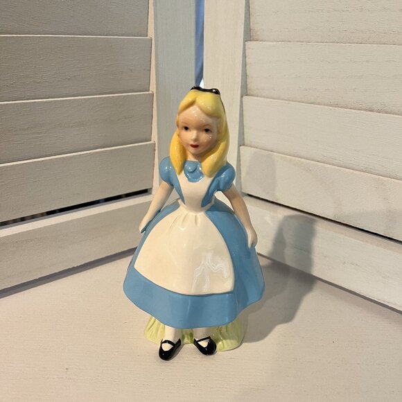 Disney | Art | Disneys Alice In Wonderland Ceramic Figure Vintage Alice ...